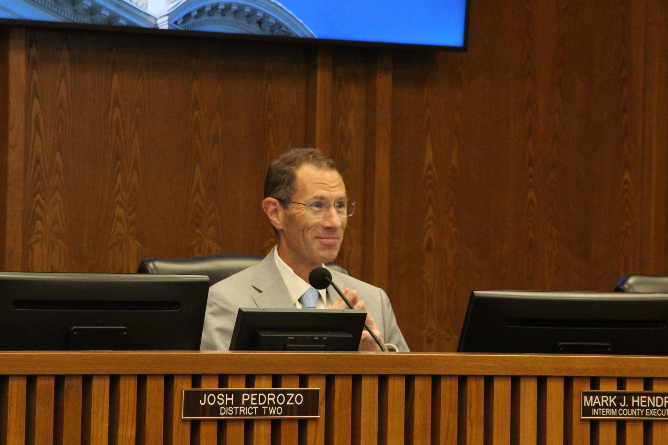 Merced County supervisors officially appoint new CEO