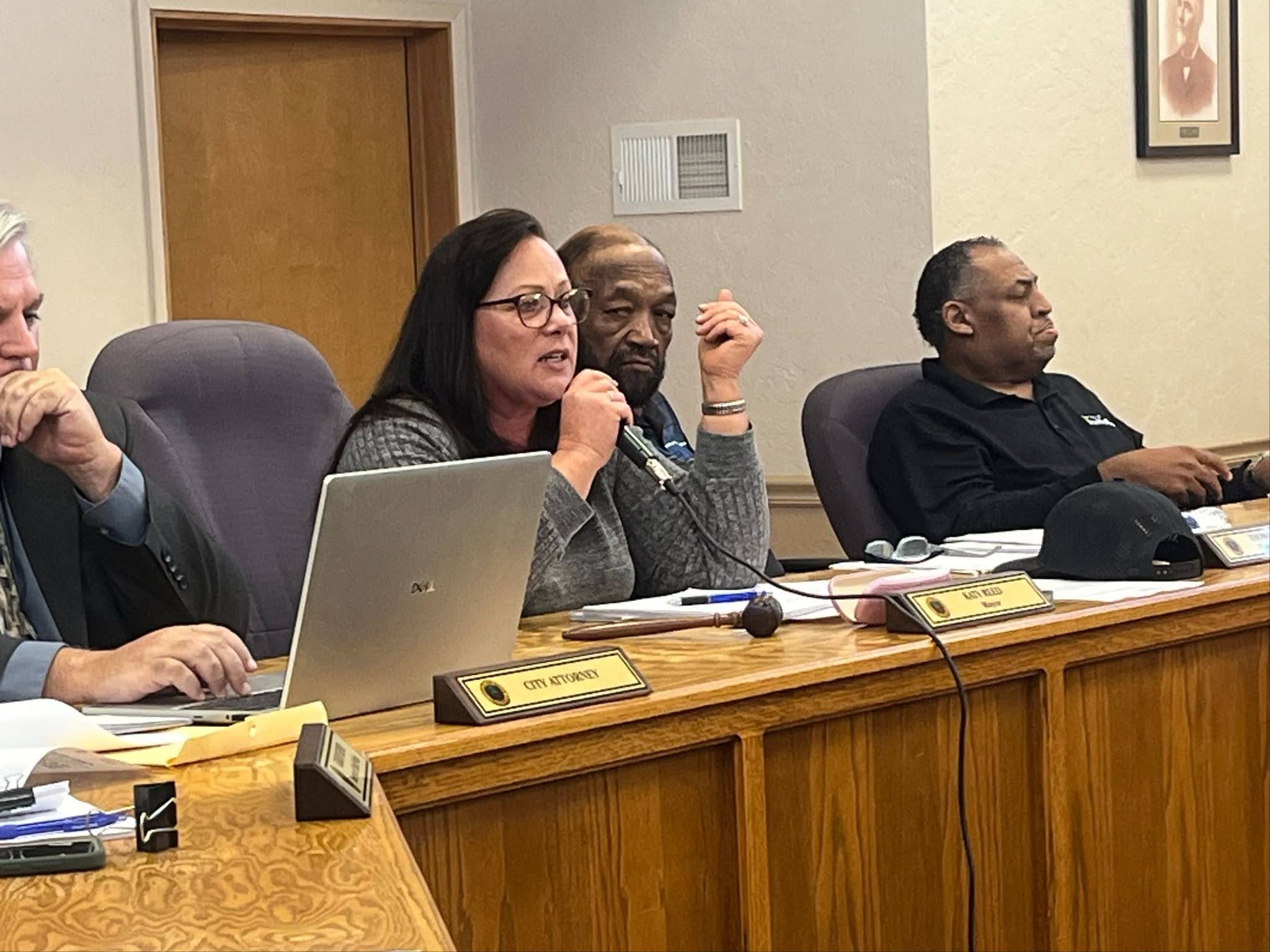 Dos Palos leaders to consider financialstate of emergency